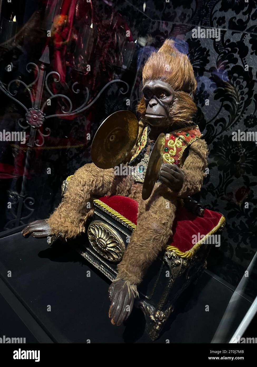 Theatrical prop box hi-res stock photography and images - Alamy