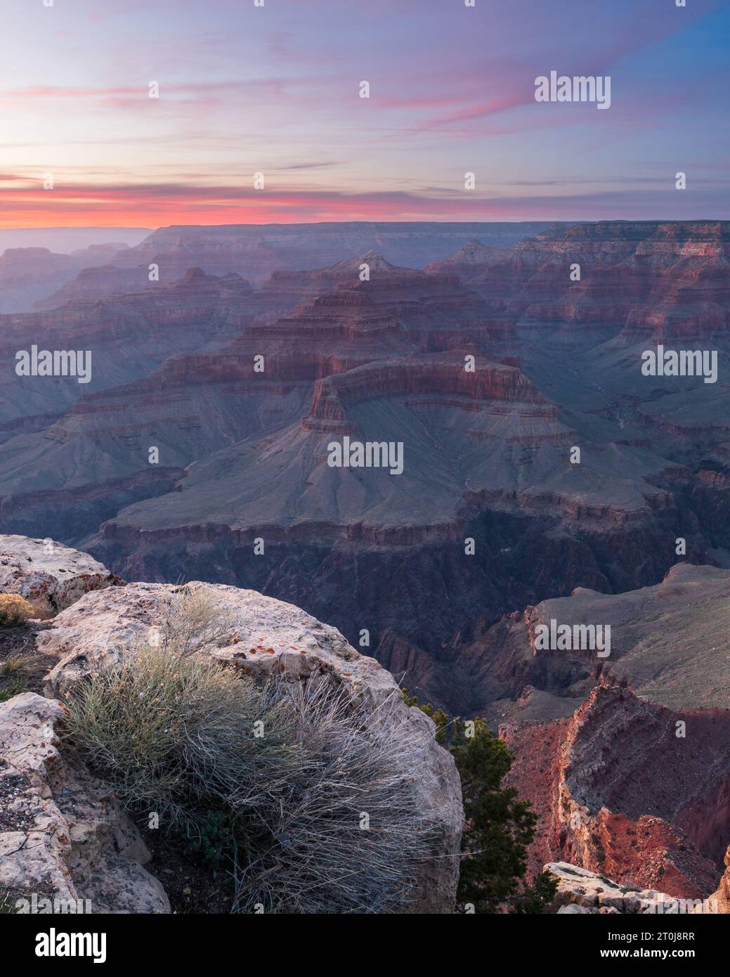 Stunning colorful view of layered rock from the rim of Grand Canyon ...