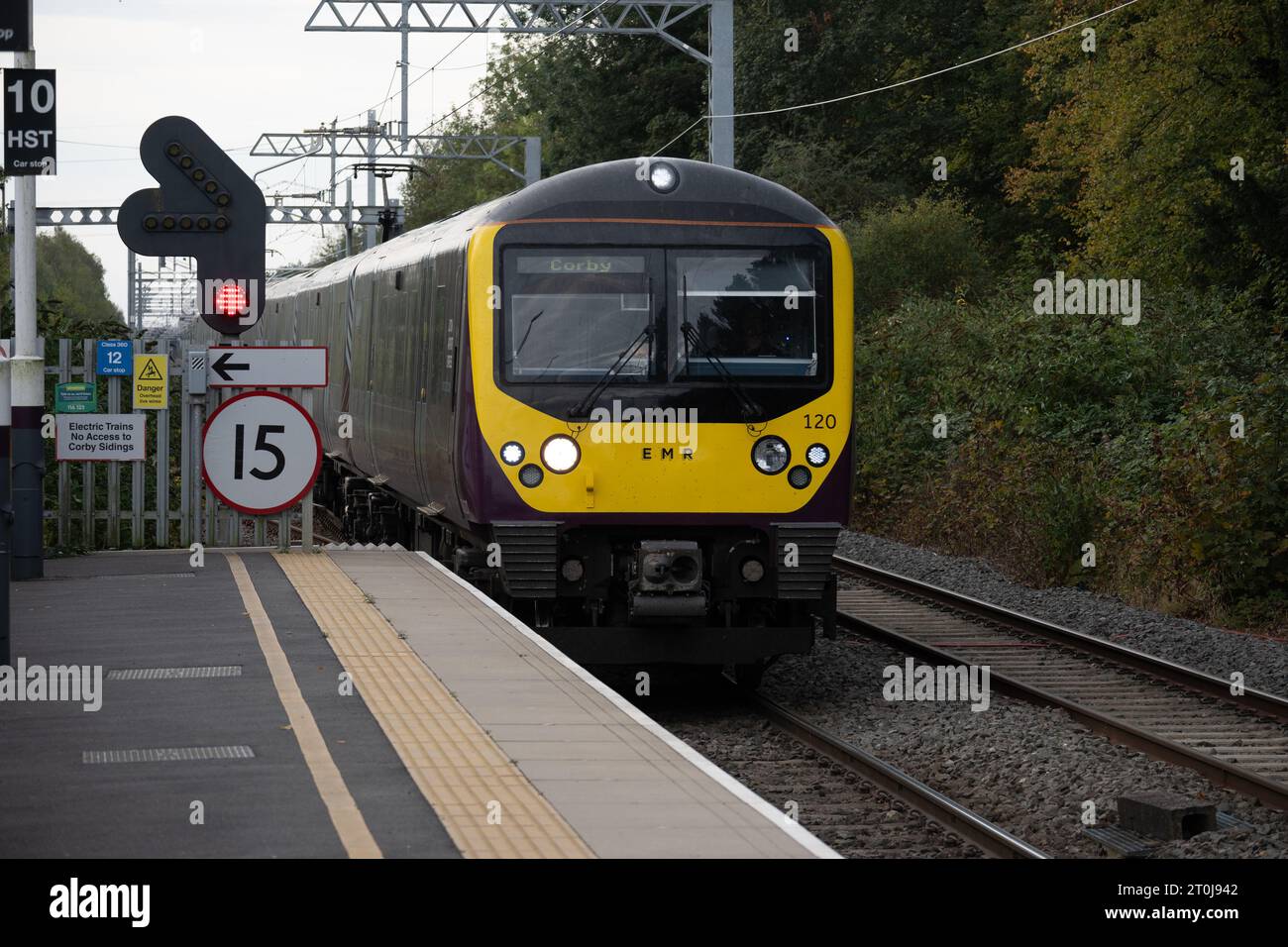 East Midlands Railway class 360 Desiro electric train arriving at Corby ...