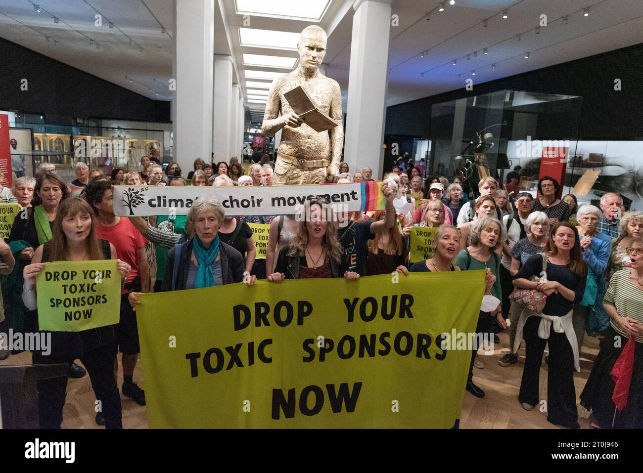 London, UK. 7 October, 2023. Nine climate choirs of around 100 singers ...