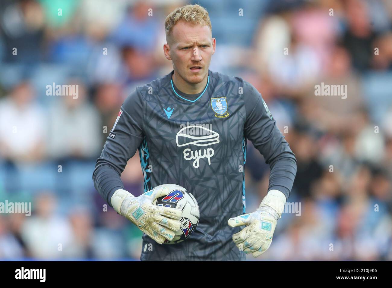 Cameron Dawson #1 of Sheffield Wednesday during the Sky Bet ...