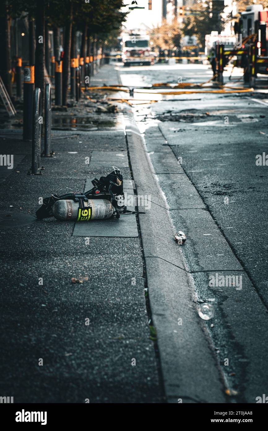 Fireman oxygen tank hi-res stock photography and images - Alamy