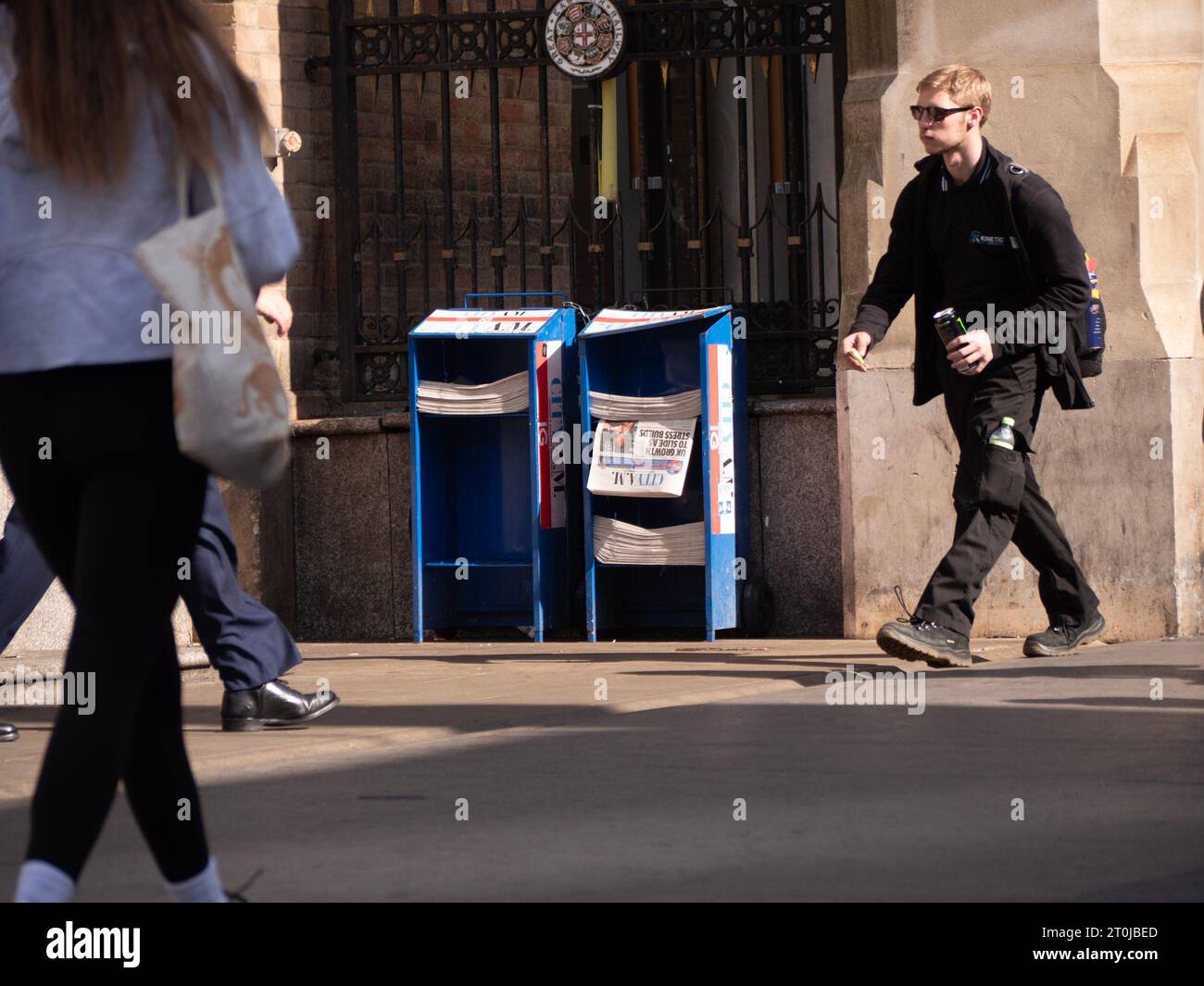 City am newspaper london hi-res stock photography and images - Alamy