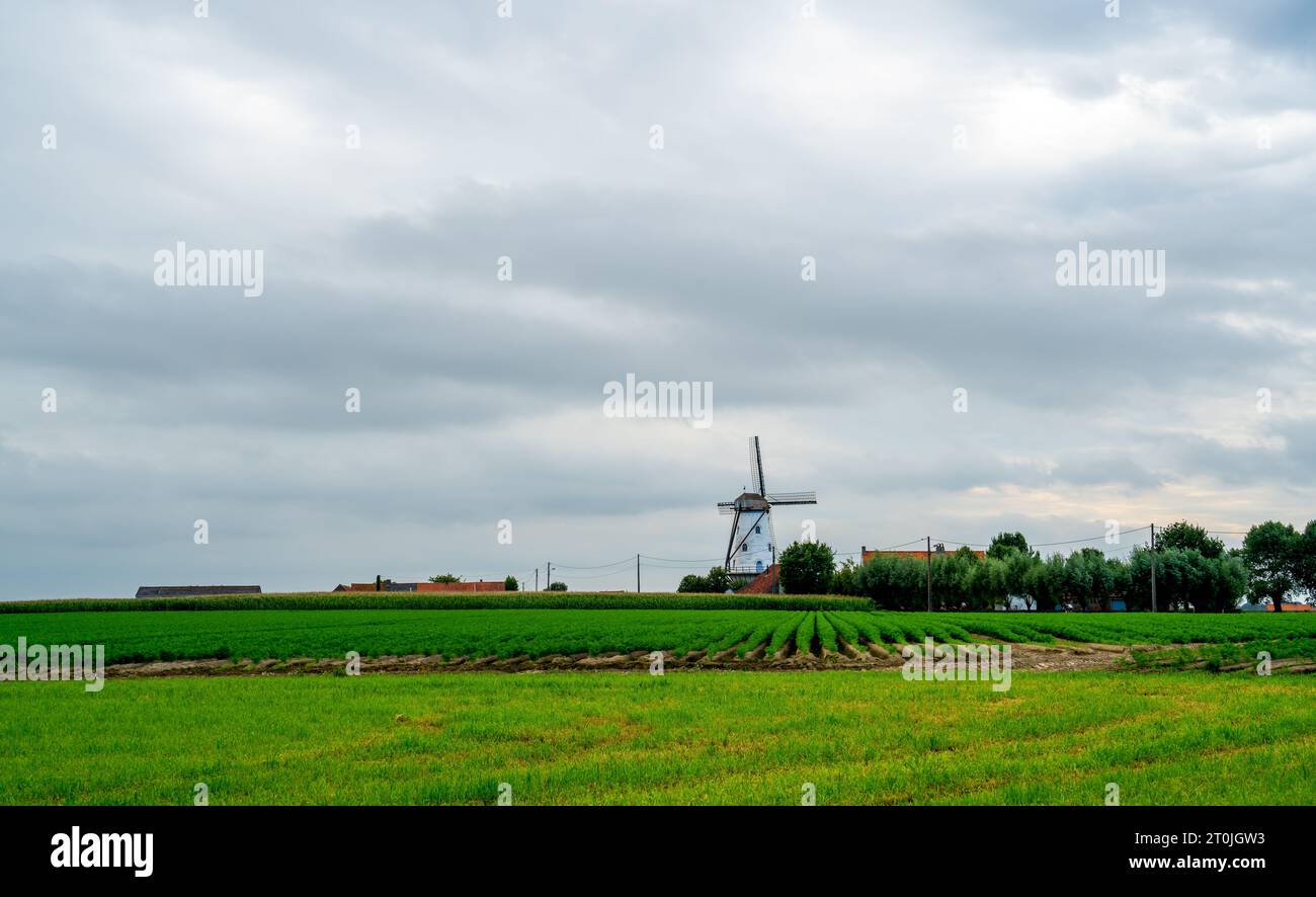 Old west windmill hi-res stock photography and images - Alamy