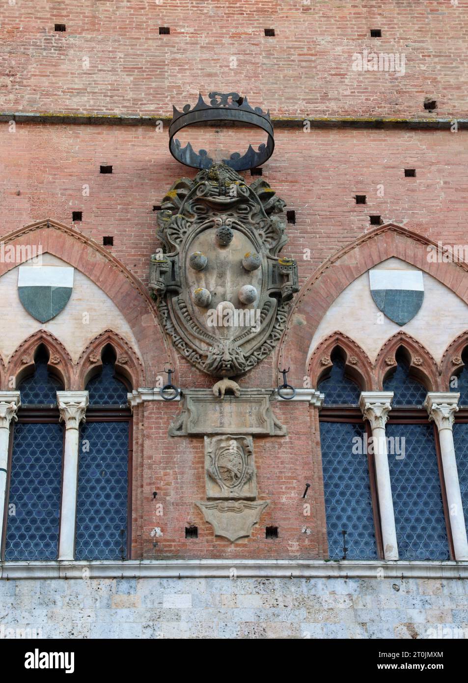 Six balls symbol of Medici Family in Central Italy Stock Photo - Alamy