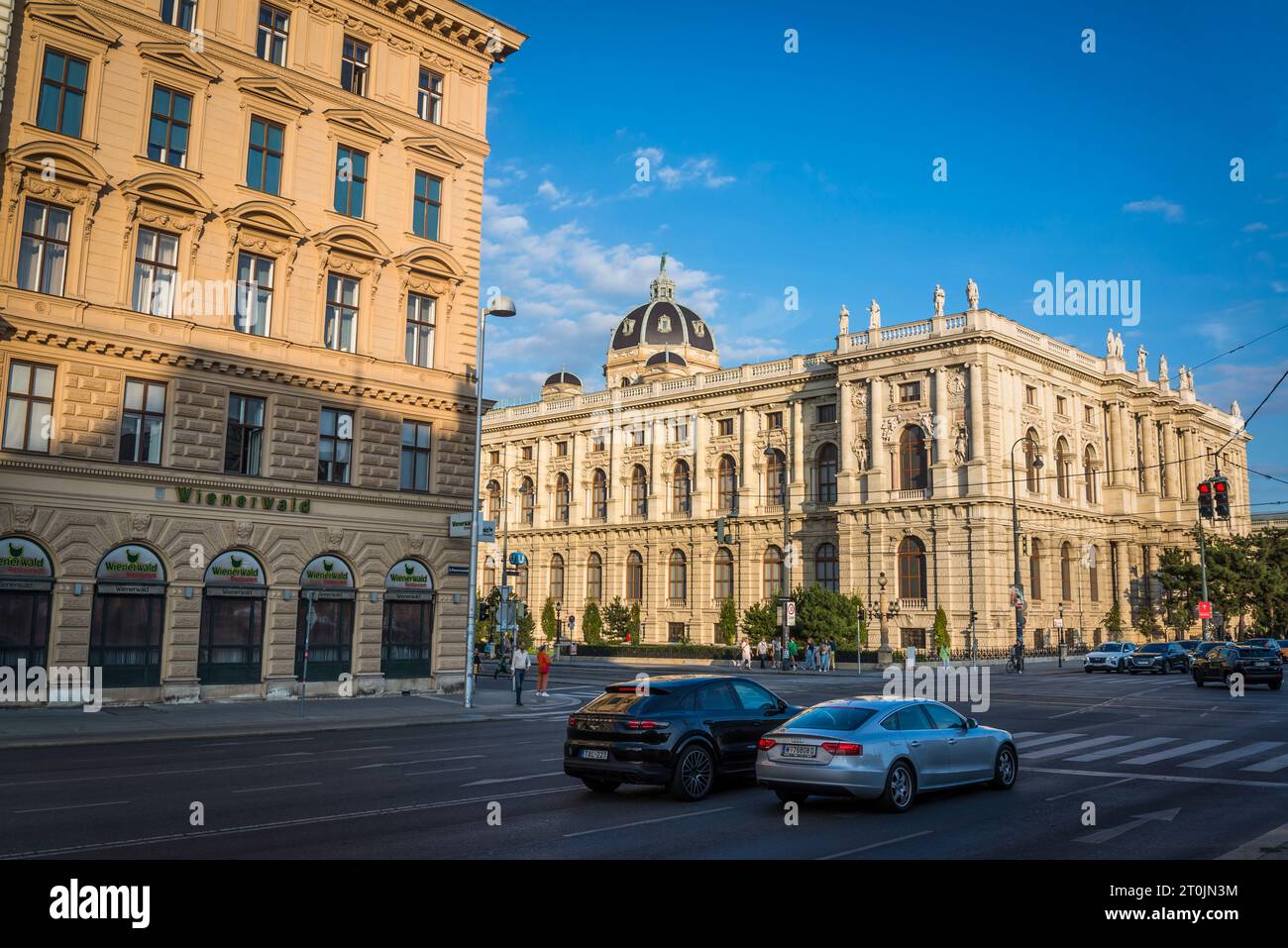 Neoclassic architecture in the Ringstrasse, the Vienna Ring Road ...