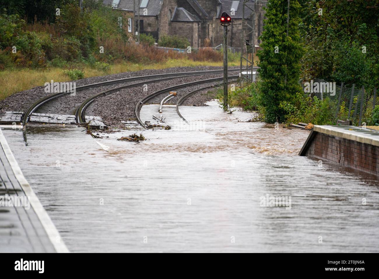Glasgow, Scotland, UK. 07th October 2023, Glasgow, Flooding causes ...