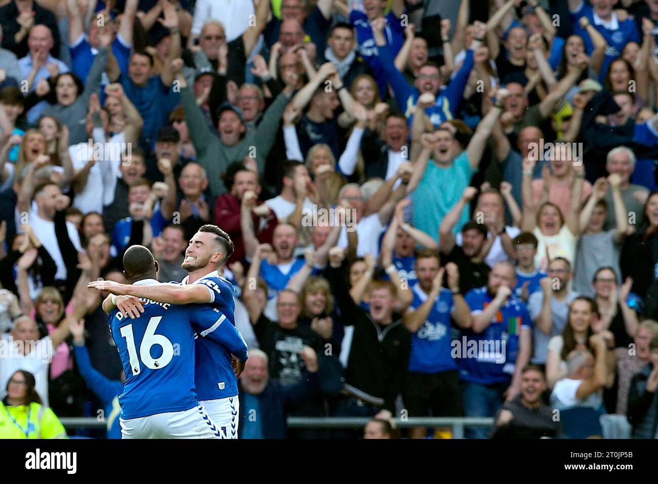 Everton, UK. 07th Oct, 2023. Jack Harrison of Everton (11) celebrates ...