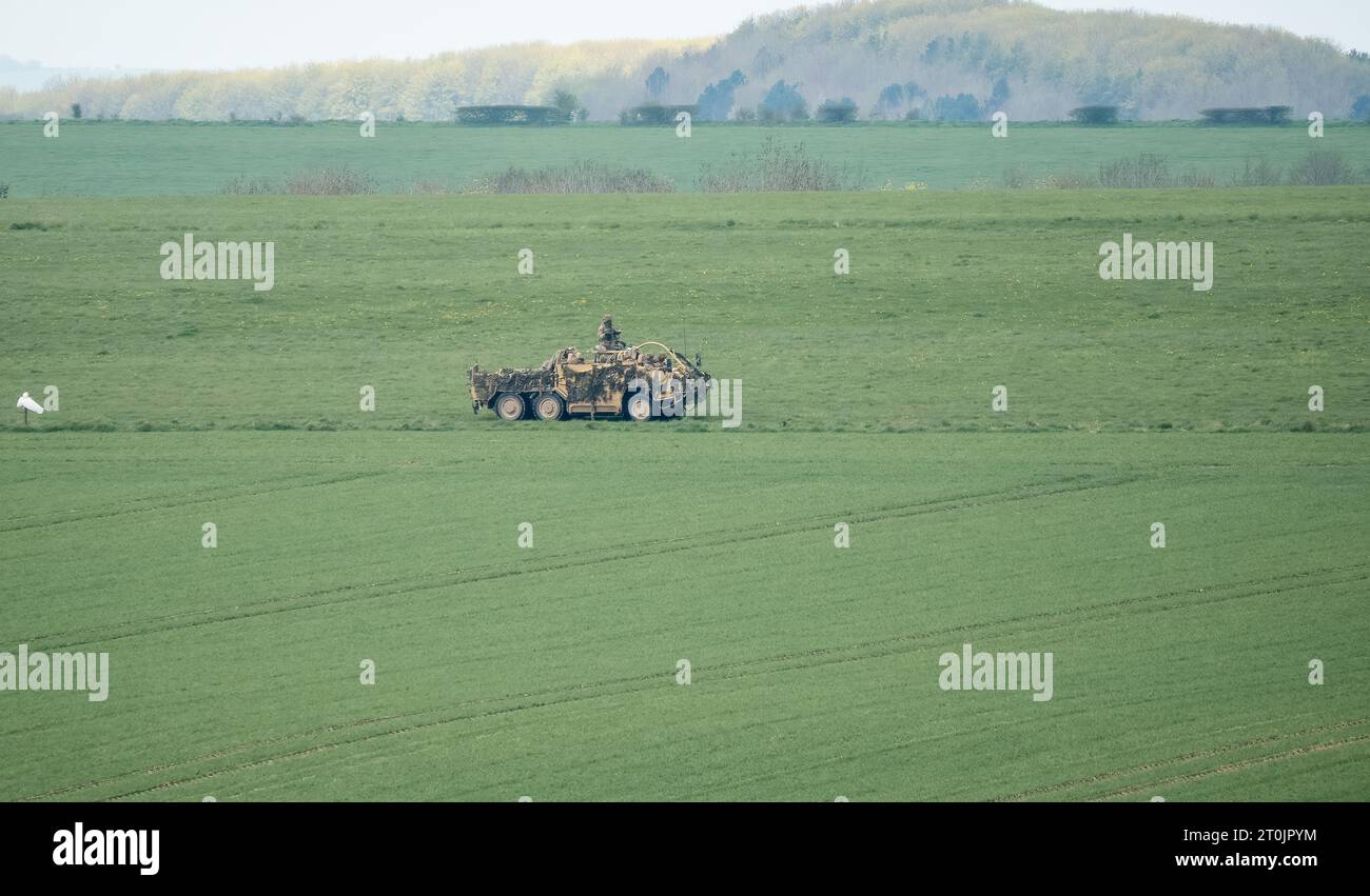 British army vehicle coyote hi-res stock photography and images - Alamy