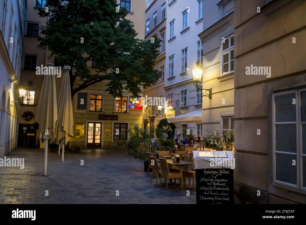 Restaurant in the Old City in Innere Stadt district, Vienna, Austria ...