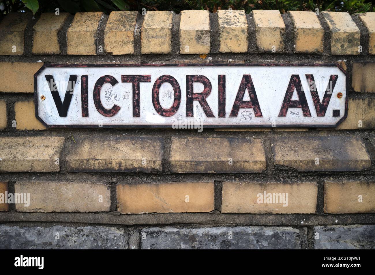 Victoria road signs hi-res stock photography and images - Alamy