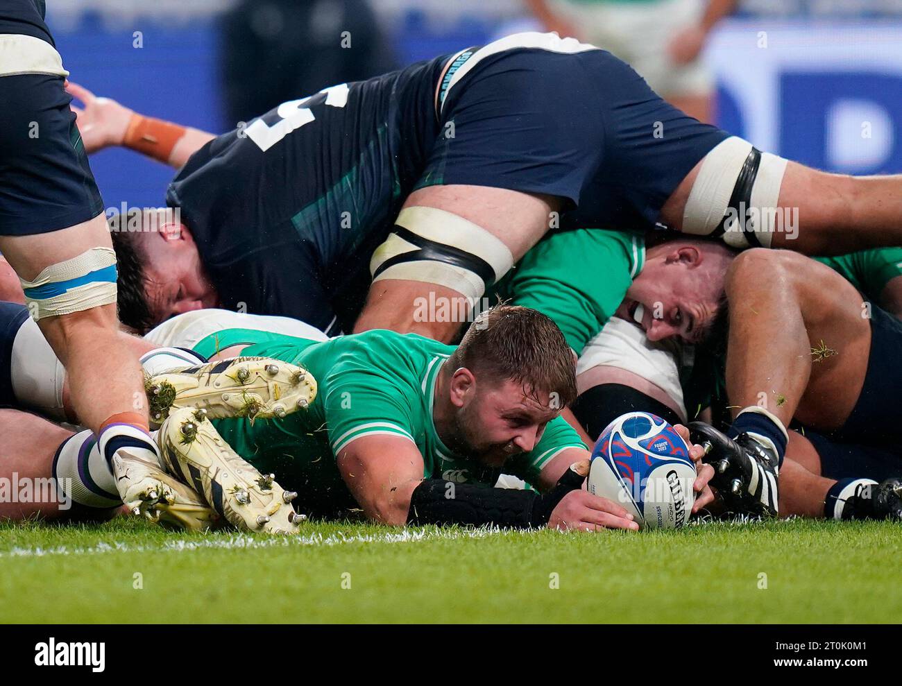 Ireland's iain henderson scores his side's third try during the rugby ...