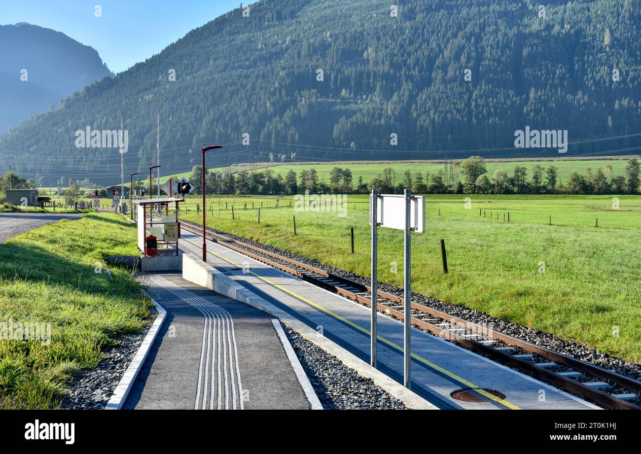 Lokalbahn, Pinzgau, Haltestelle, Bahnsteig, Schmalspurbahn, Schmalspur ...