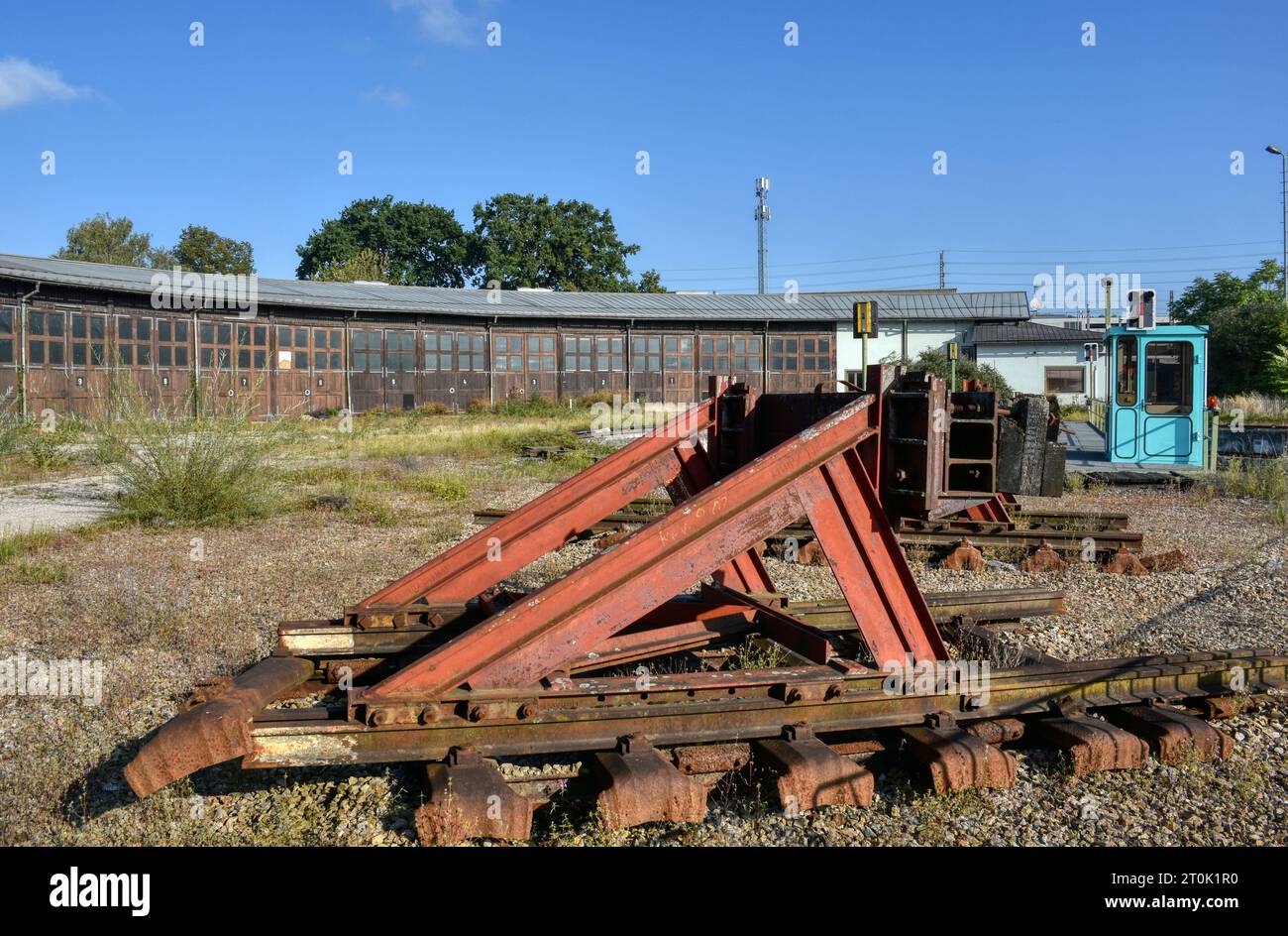 Lokschuppen, Ringlokschuppen, Prellbock, Abstellgleis, Puffer, Schwelle, Holzschwelle, Schwellen ...
