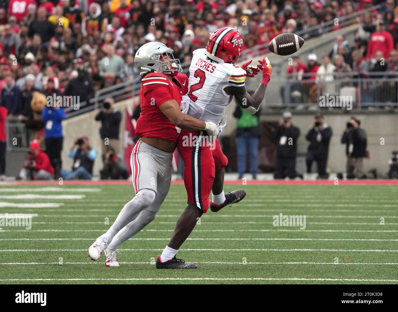 COLUMBUS, OH - OCTOBER 07: Lathan Ransom #8 of the Ohio State Buckeyes ...
