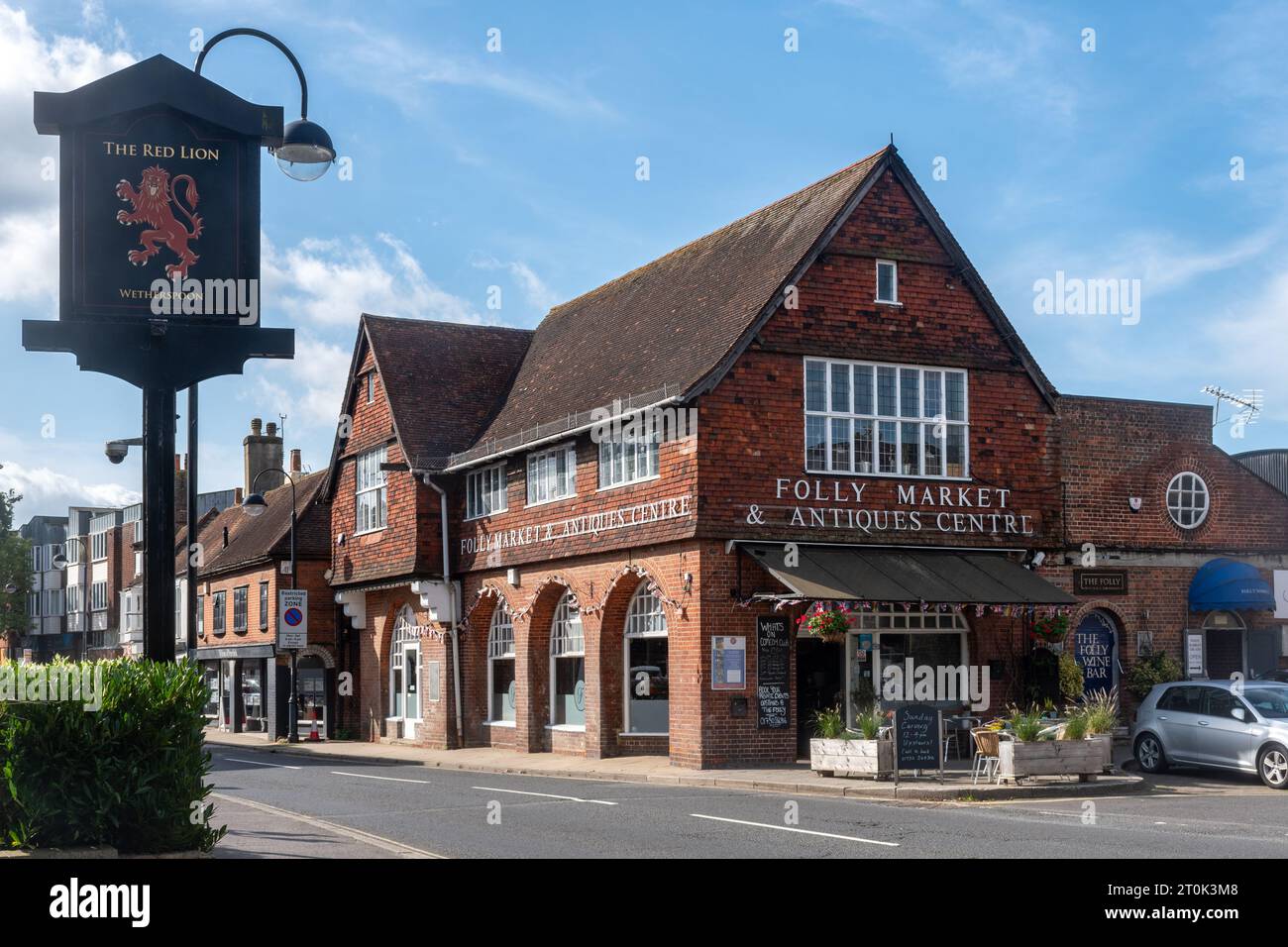Independent shops market hi-res stock photography and images - Alamy