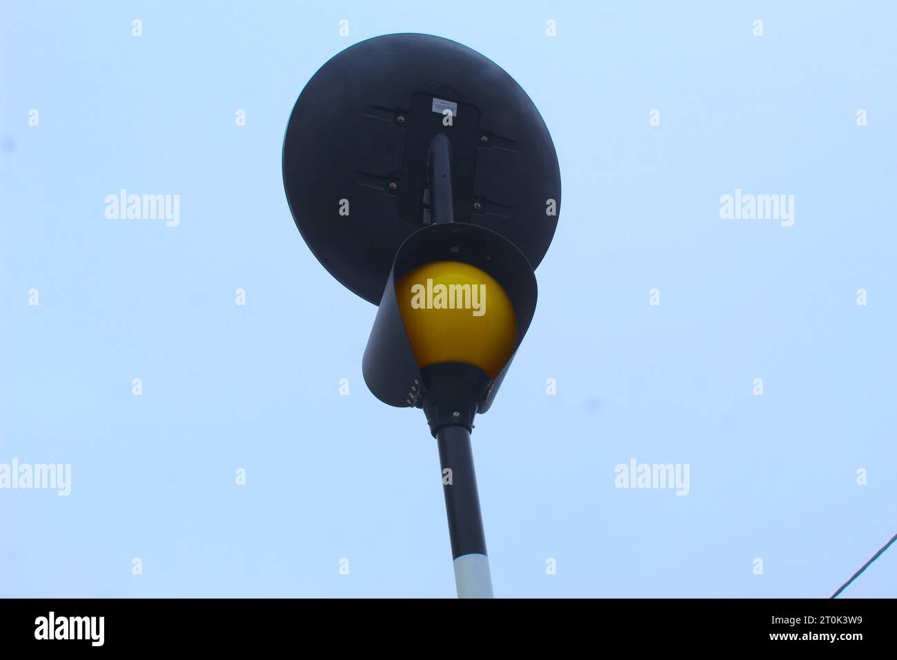 Pedestrian crossing pole hi-res stock photography and images - Alamy