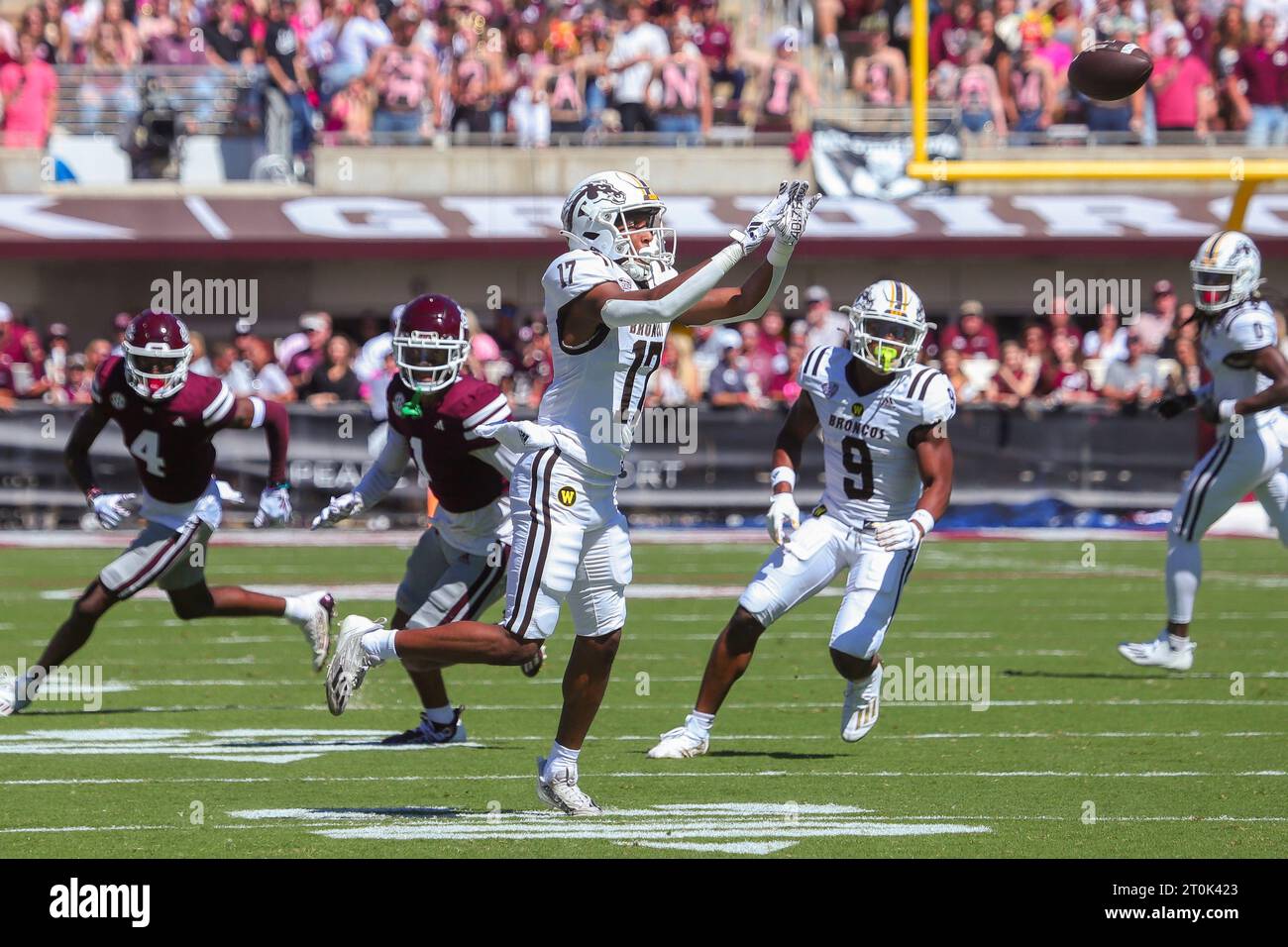 STARKVILLE, MS - OCTOBER 07: Western Michigan Broncos wide receiver ...