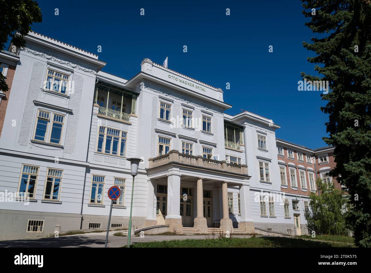Otto-Wagner-Spital. Otto Wagner hospital in Steinhof district. Vienna ...