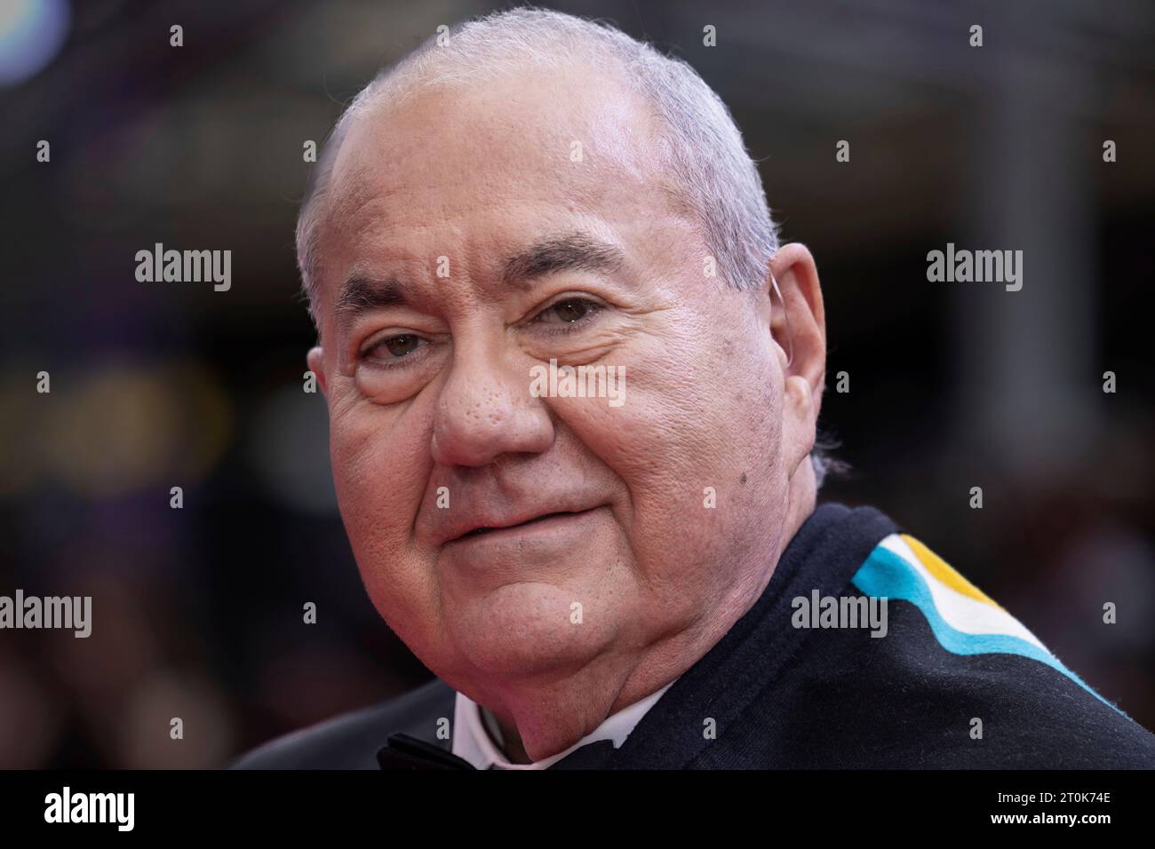 Chief Geoffrey Standing Bear poses for photographers upon arrival for ...