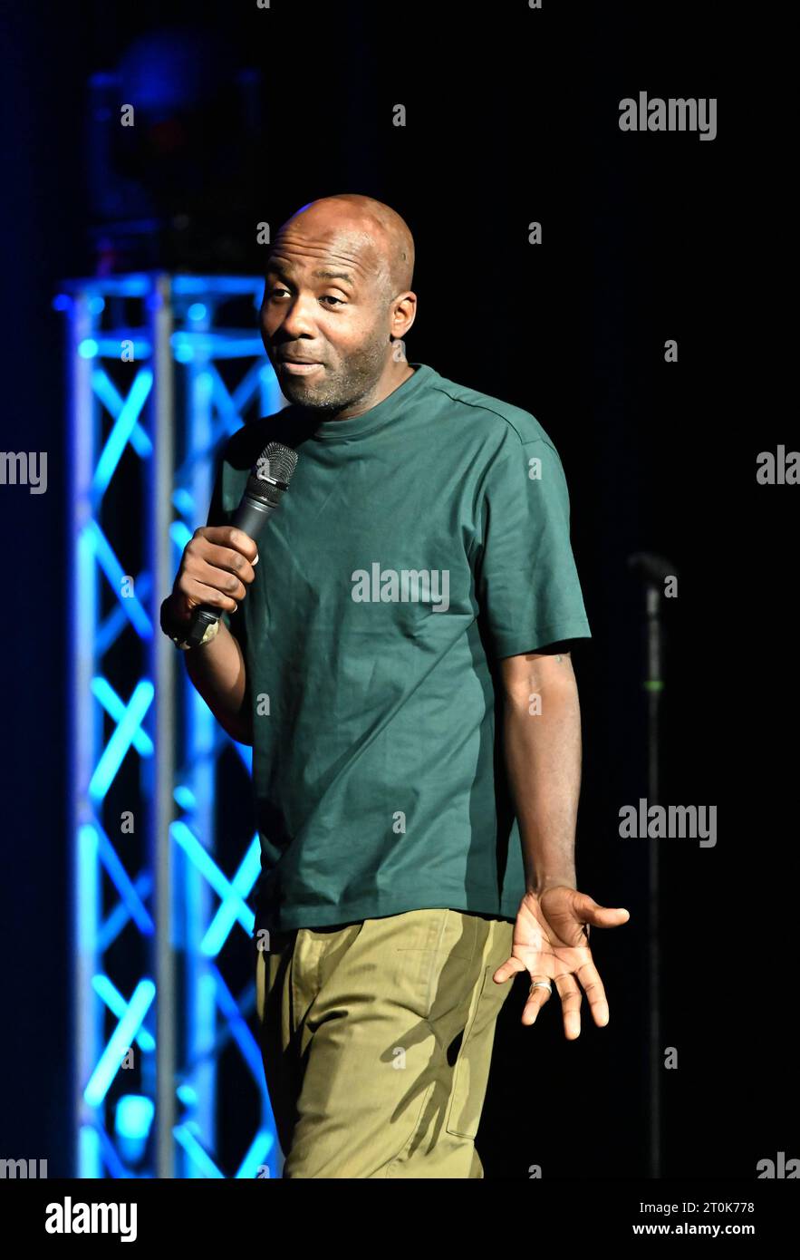 Dave Davis - LIFE IS LIVE am 28.09.2023 im Steinhof in Duisburg Dave ...