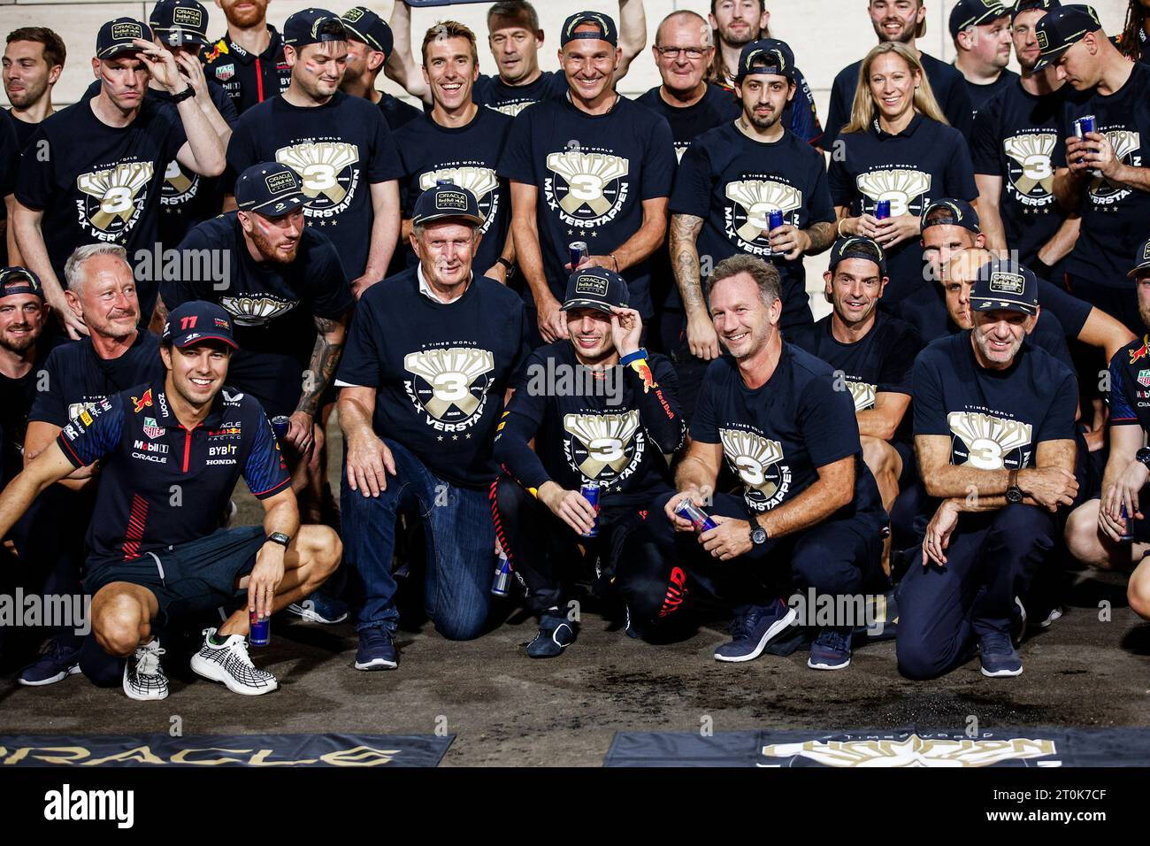 VERSTAPPEN Max (ned), Red Bull Racing RB19, portrait celebrates his 3rd ...