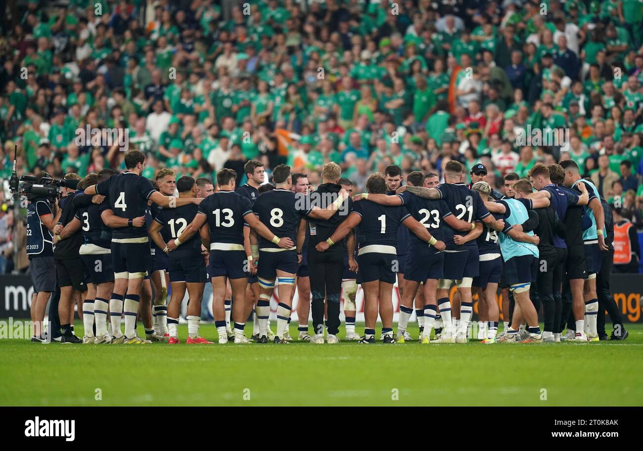 Scotland players in a huddle after the Rugby World Cup 2023, Pool B ...