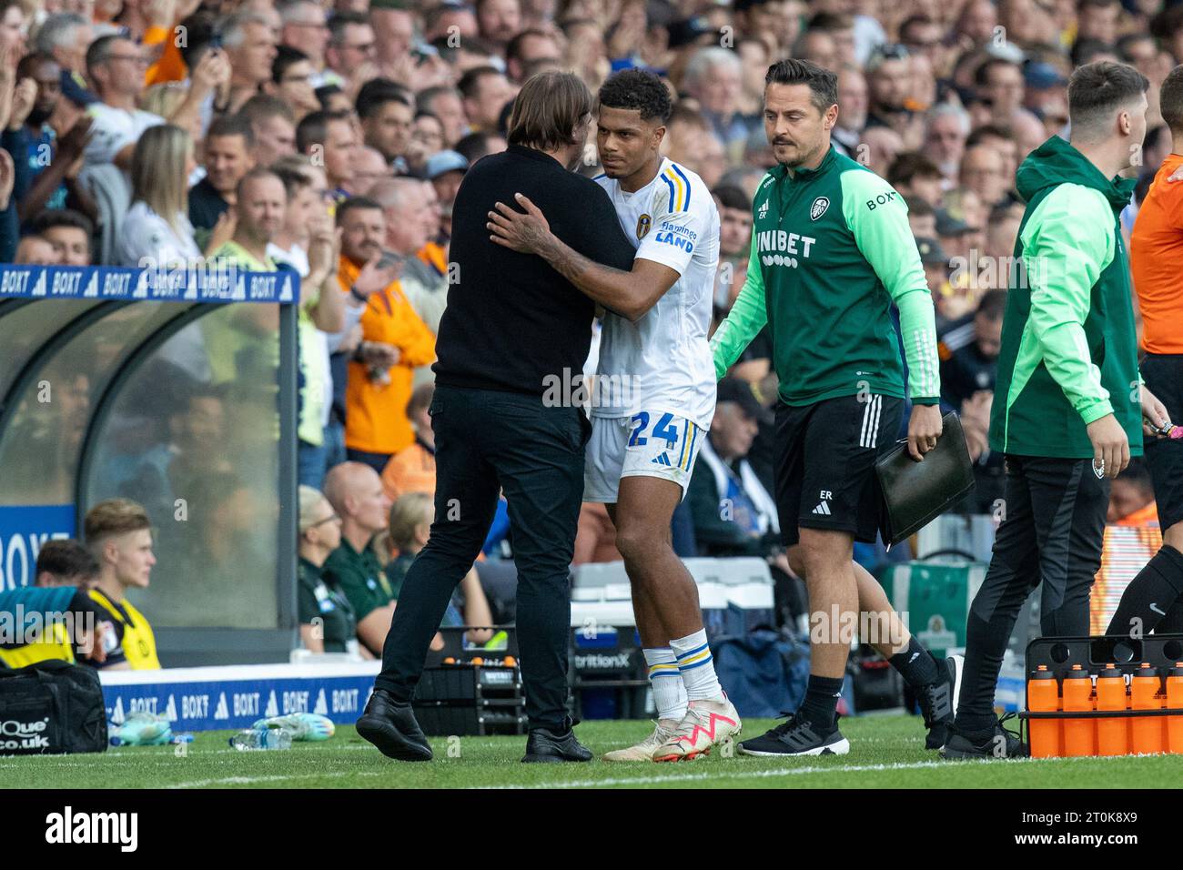 Daniel Farke manager of Leeds United hugs Georgina Rutter #24 of Leeds ...