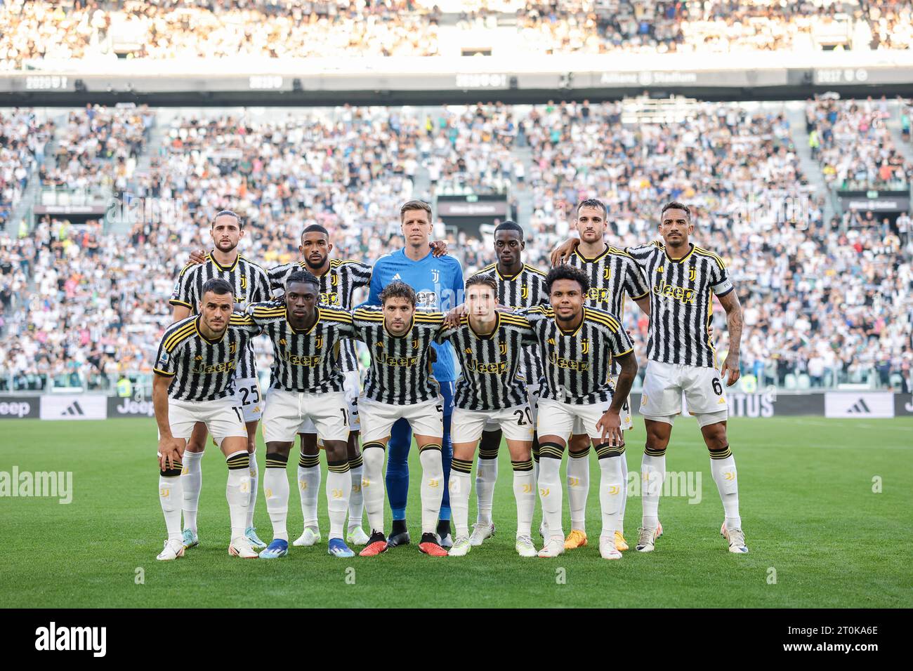 Turin, Italy. 7th Oct, 2023. The Juventus starting eleven line up for a ...