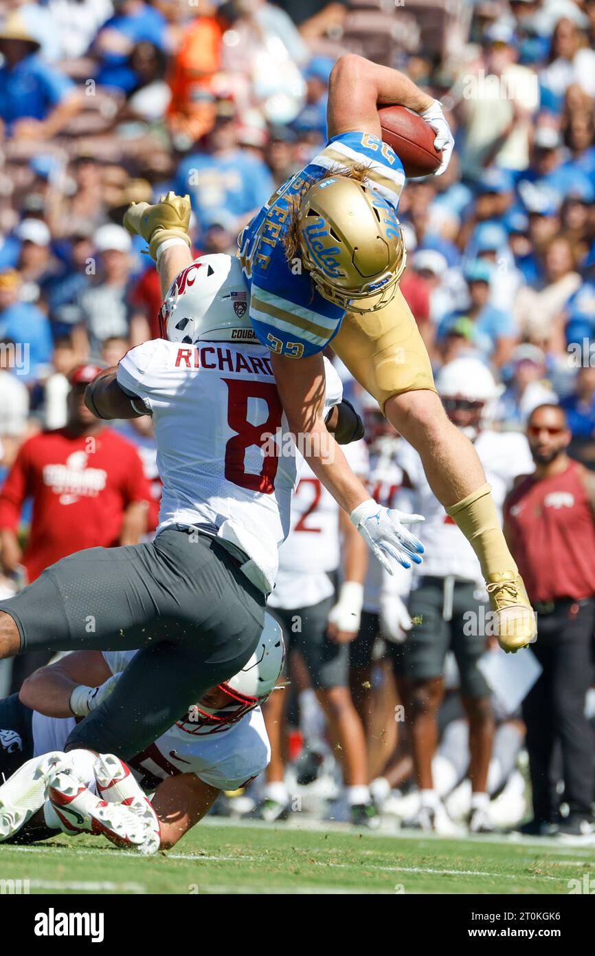 Pasadena, California, USA. 7th Oct, 2023. UCLA running back Carson ...