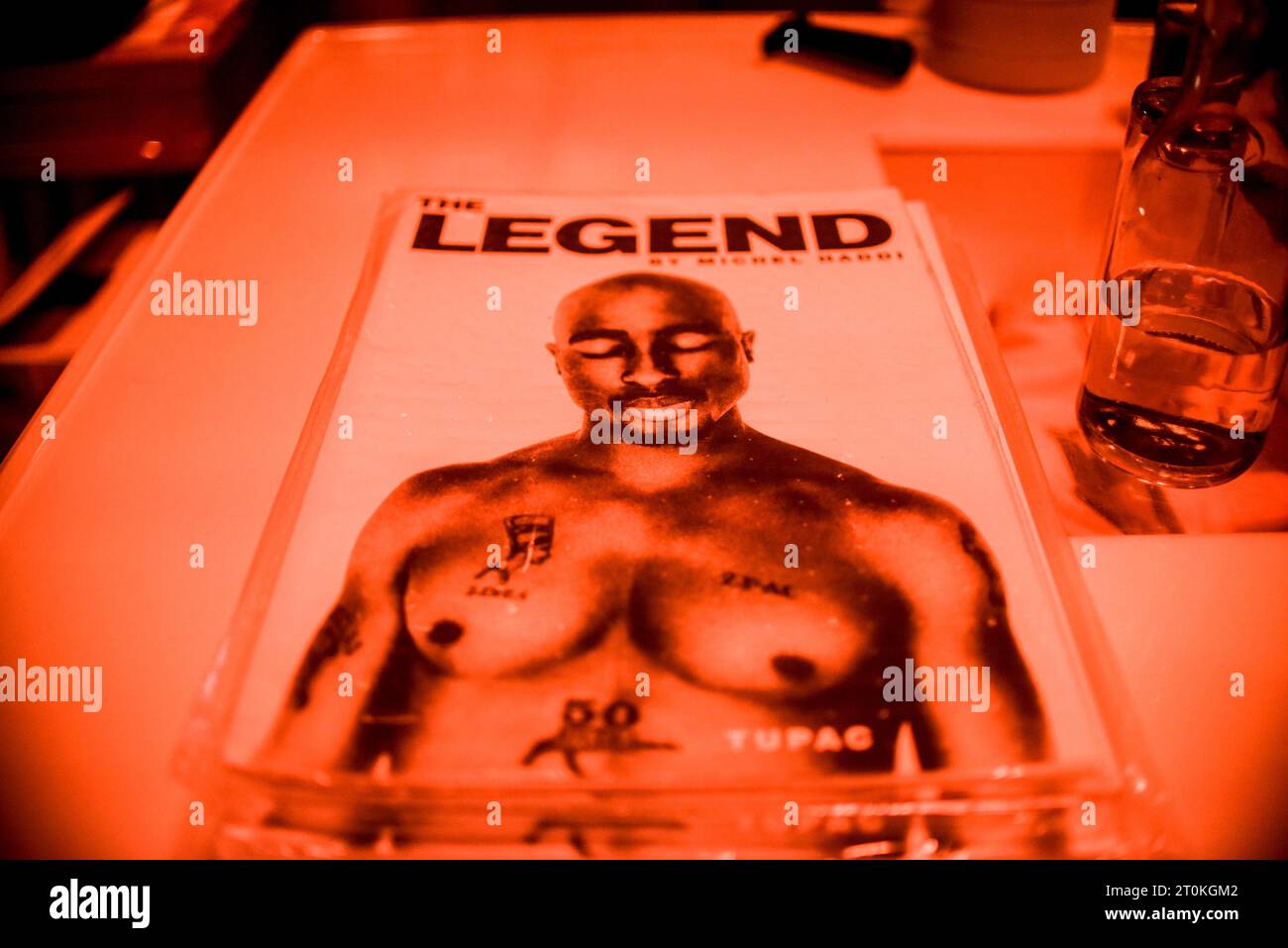 2pac 1996 hi-res stock photography and images - Alamy 2pac 1996 hi-res stock photography and images - Alamy
