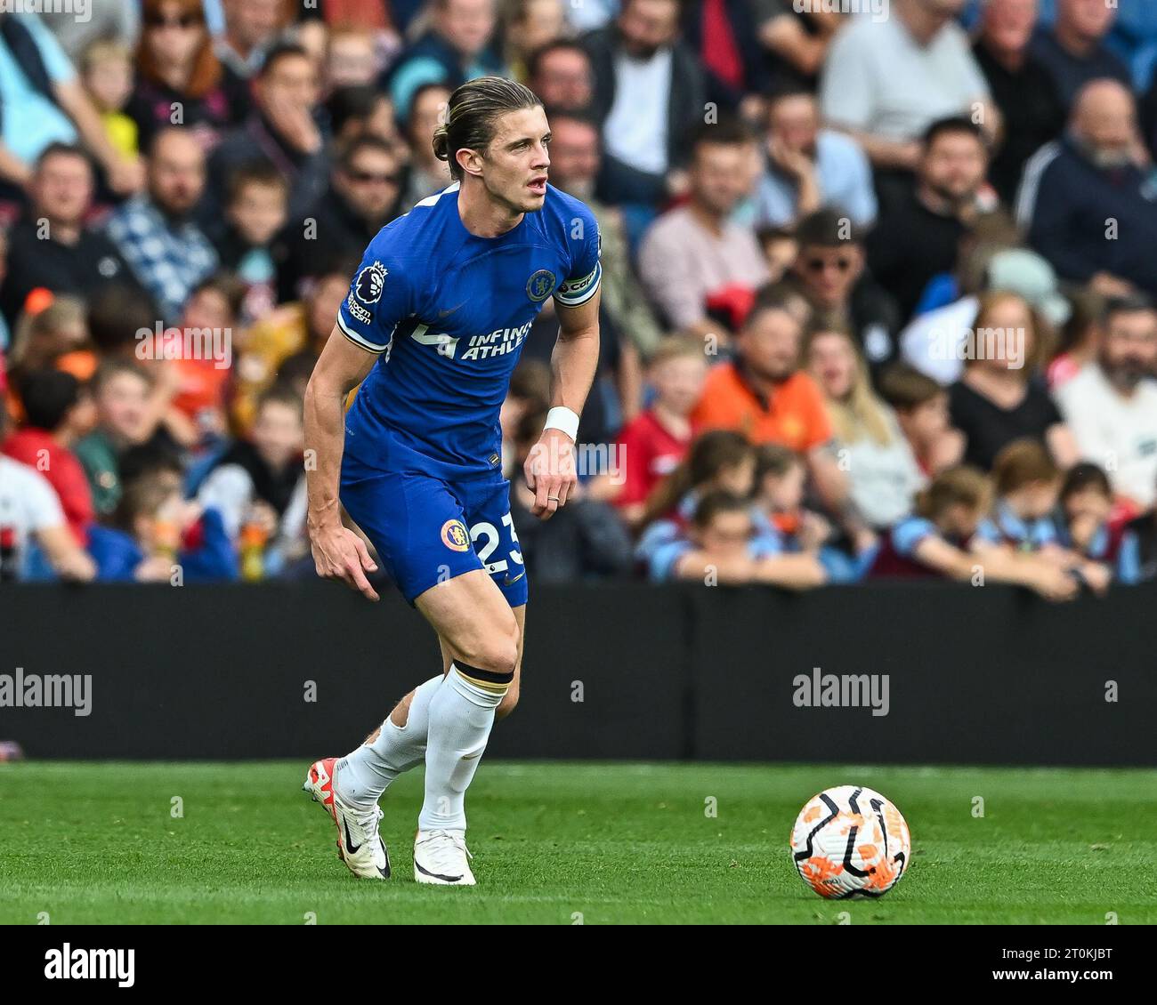 Conor gallagher october 2023 chelsea hi-res stock photography and ...