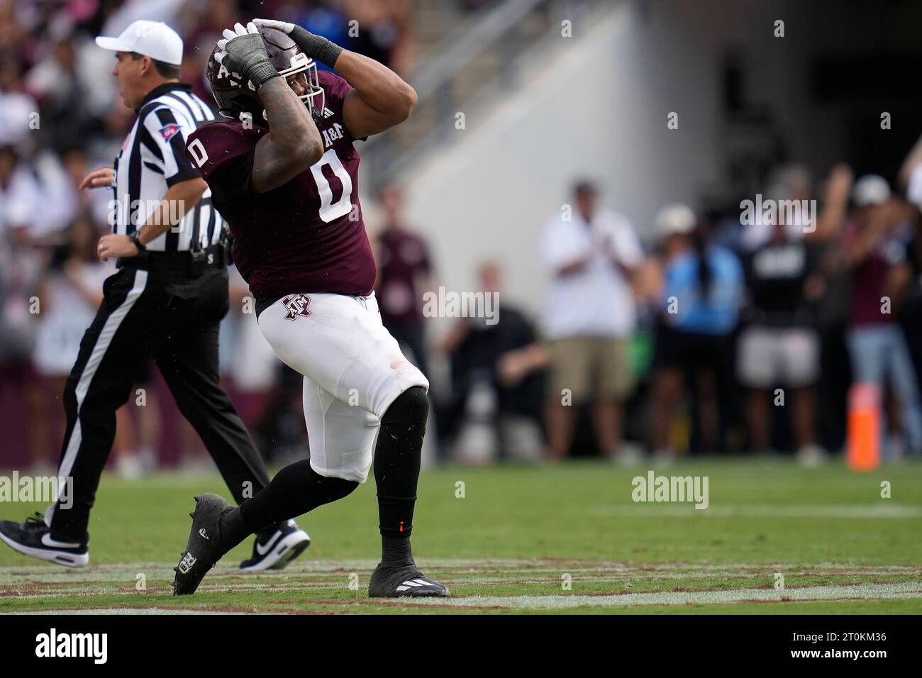 Texas A&M defensive lineman Walter Nolen (0) reacts after sacking ...