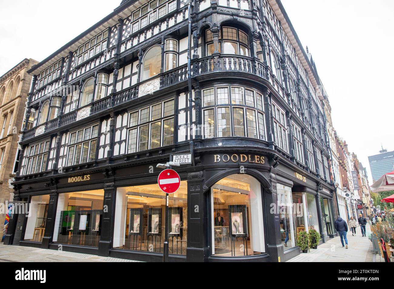 Facade jewellery hi-res stock photography and images - Alamy