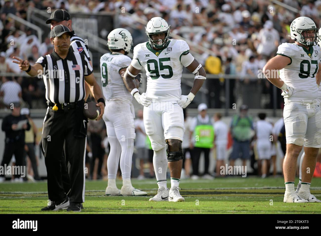 Baylor defensive lineman Cooper Lanz (97) and defensive lineman Gabe ...