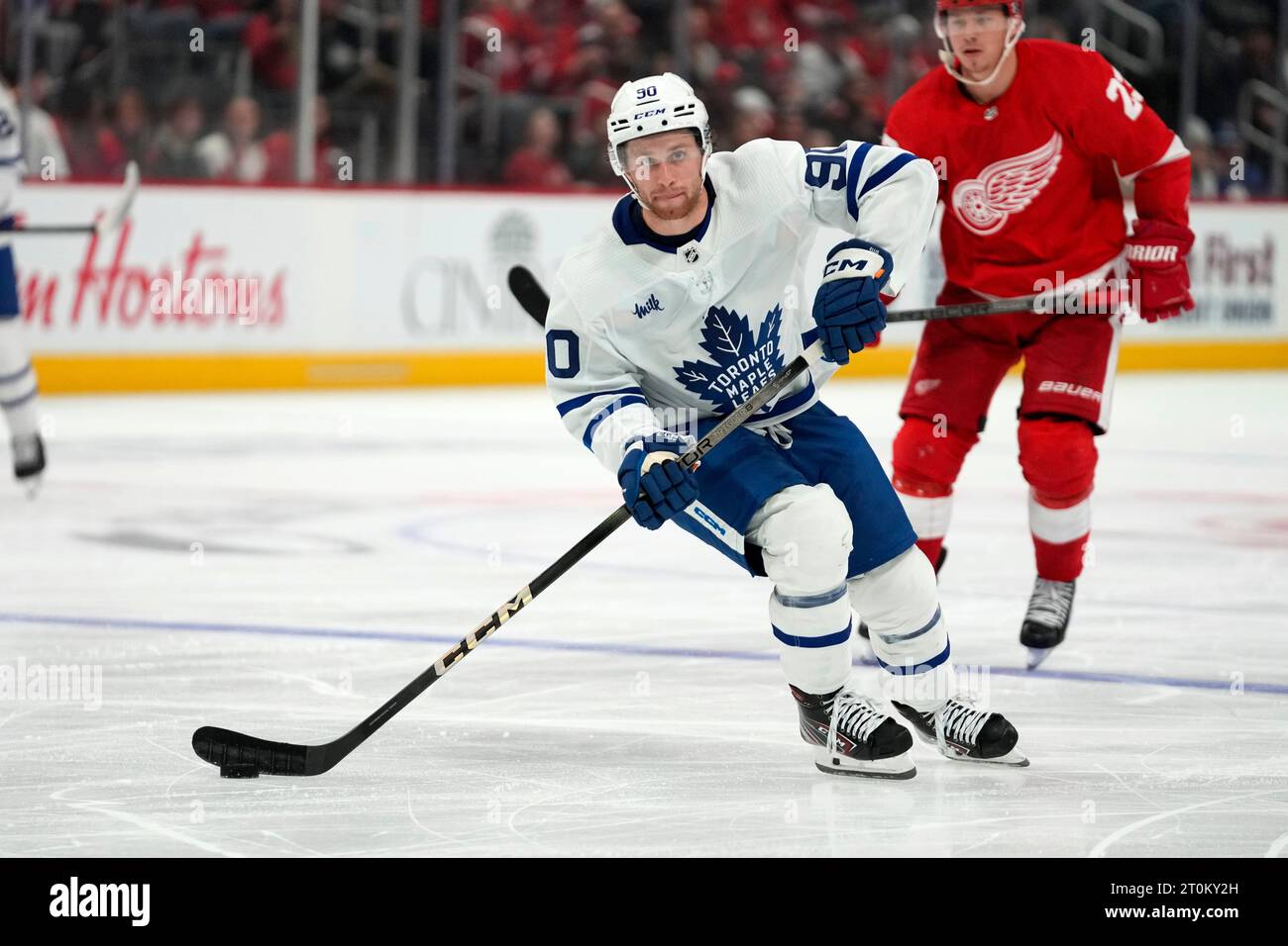Toronto Maple Leafs right wing Max Ellis (90) plays against the Detroit ...