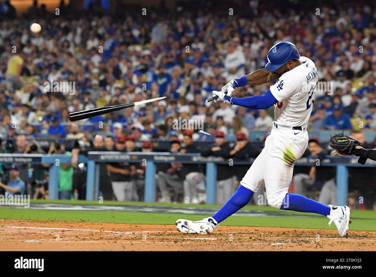 Los Angeles Dodgers' Jason Heyward breaks his bat as he lines out ...