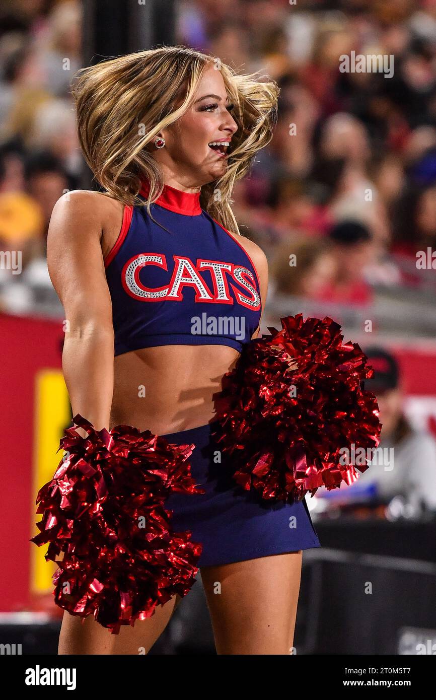 Arizona wildcats cheerleader hi-res stock photography and images - Alamy