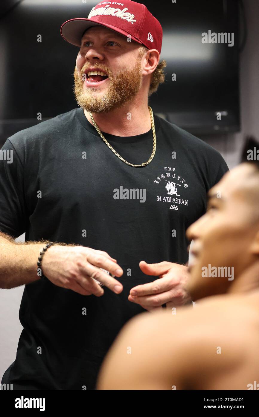 Eric nicksick hi-res stock photography and images - Alamy