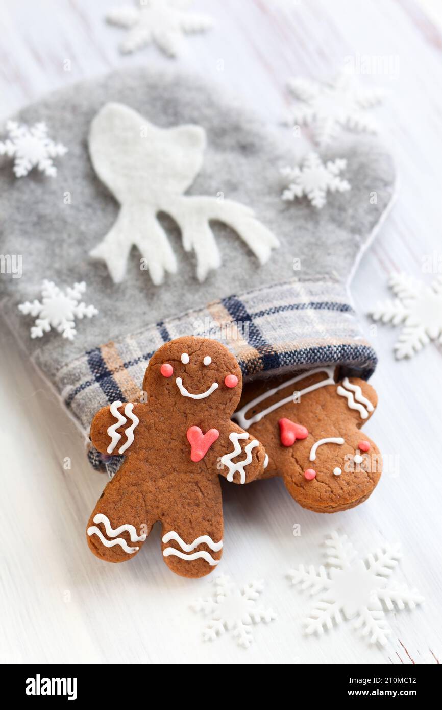 Mitten cookie hi-res stock photography and images - Alamy
