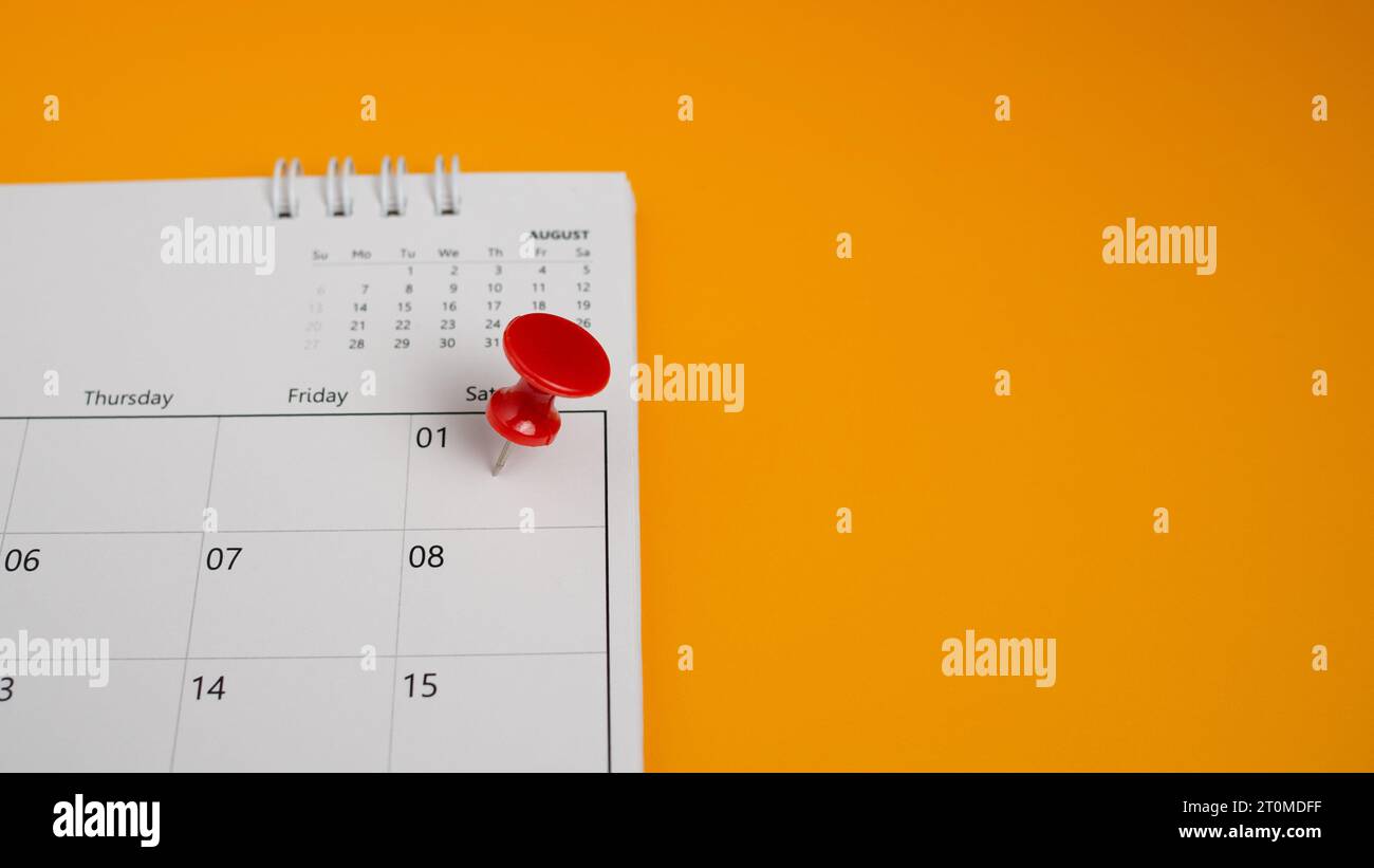 Pinning to the calendar It represents appointments, meeting reminders ...