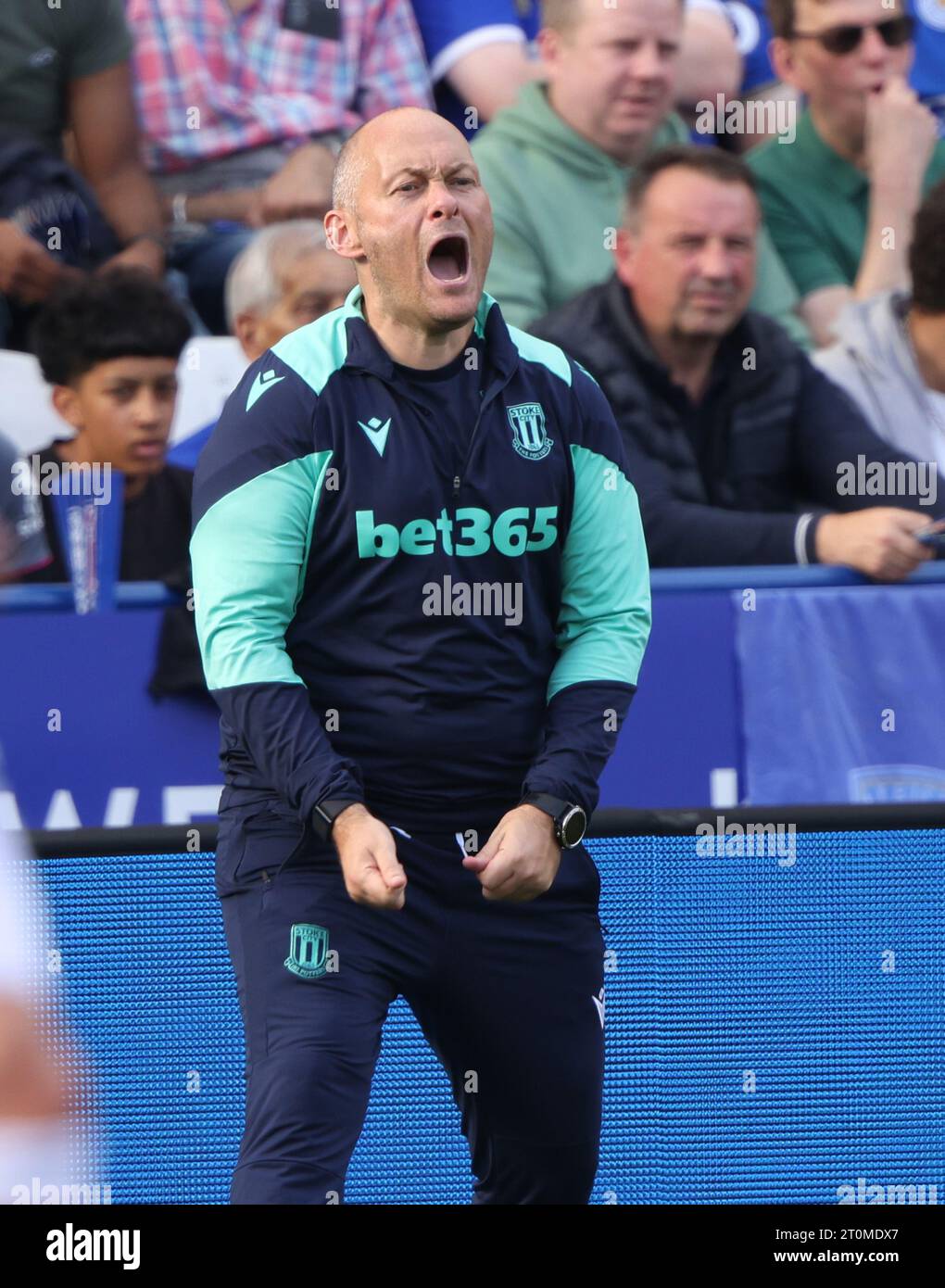 Leicester, UK. 07th Oct, 2023. Alex Neil (Stoke City manager) at the ...