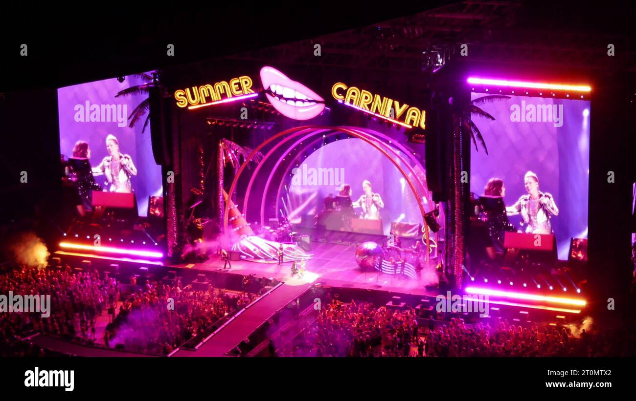 Inglewood, California, USA 5th October 2023 Singer Pink and Singer ...