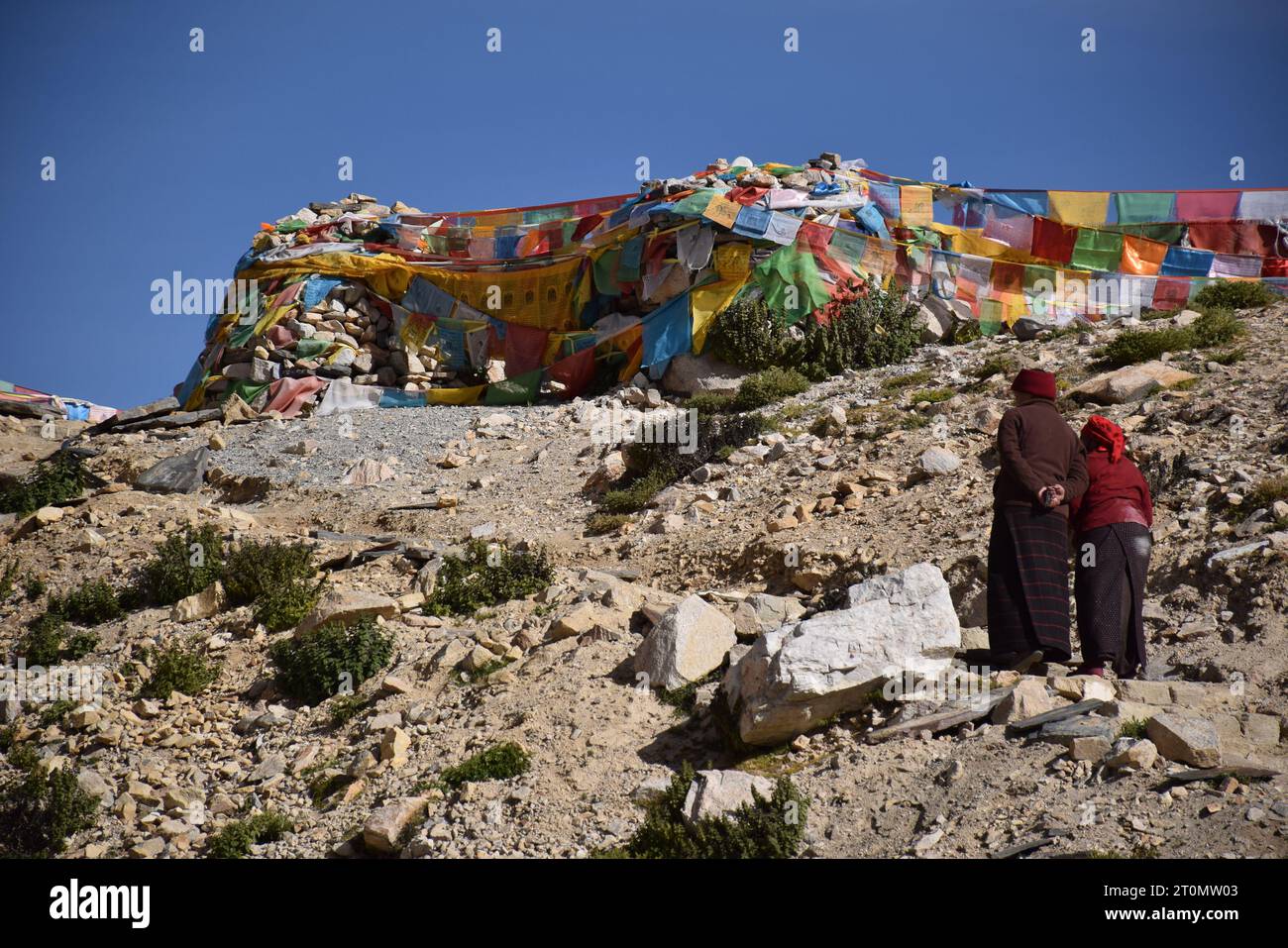 Tibetan women walking on a hill nearby Everest base camp in Tibet ...
