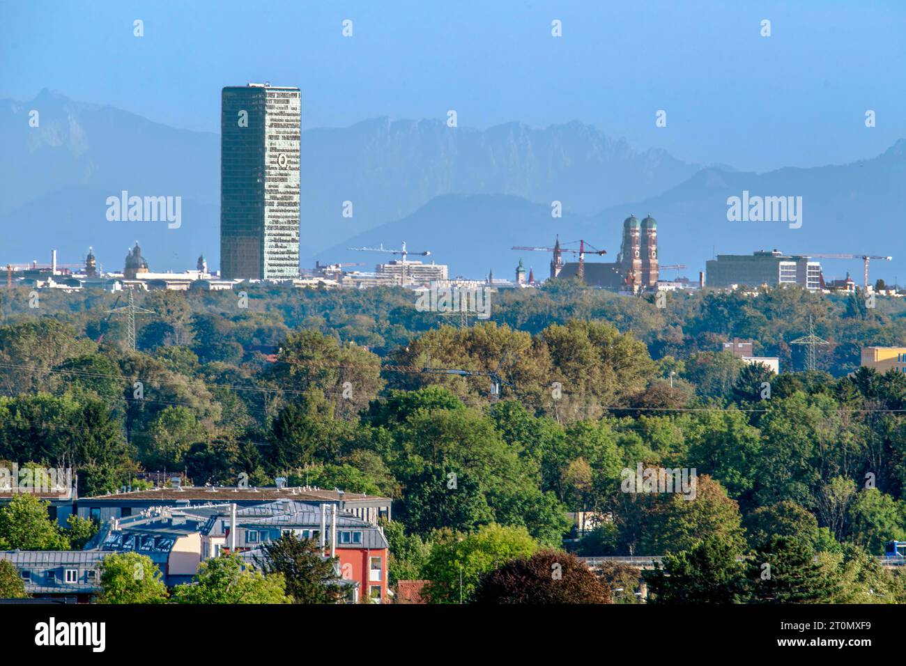O2 tower hi-res stock photography and images - Alamy