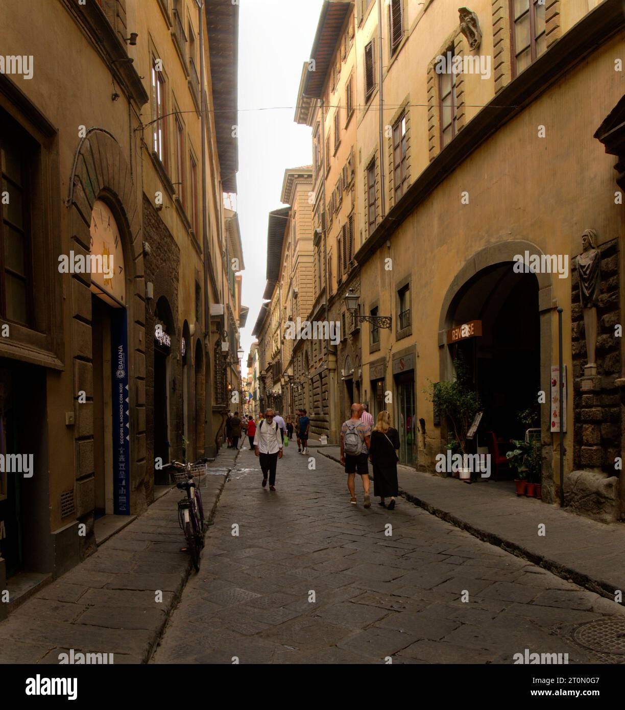 Street scene in Florence, Tuscany Stock Photo - Alamy