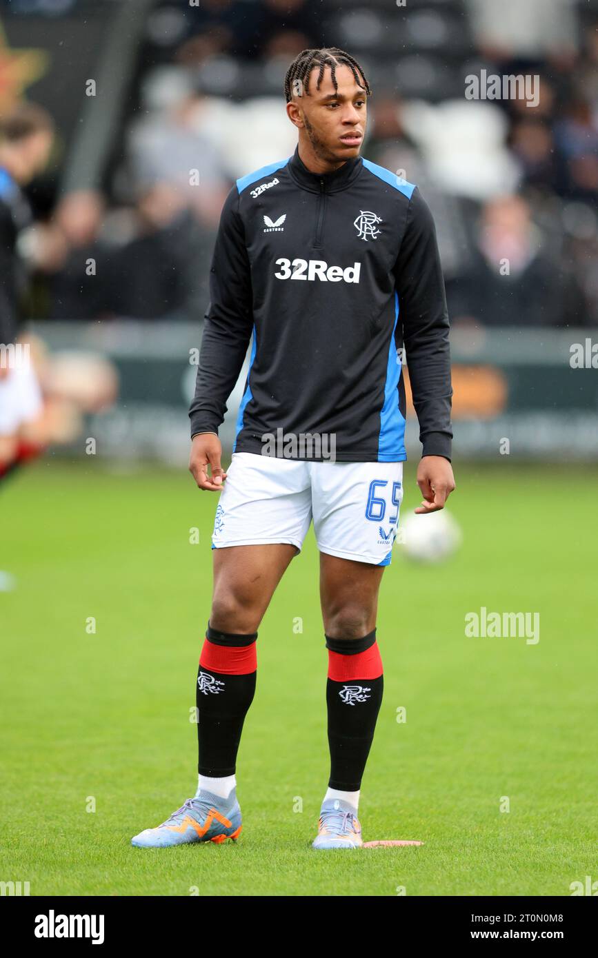 Rangers' Zak Lovelace warming up prior to kick-off before the cinch ...