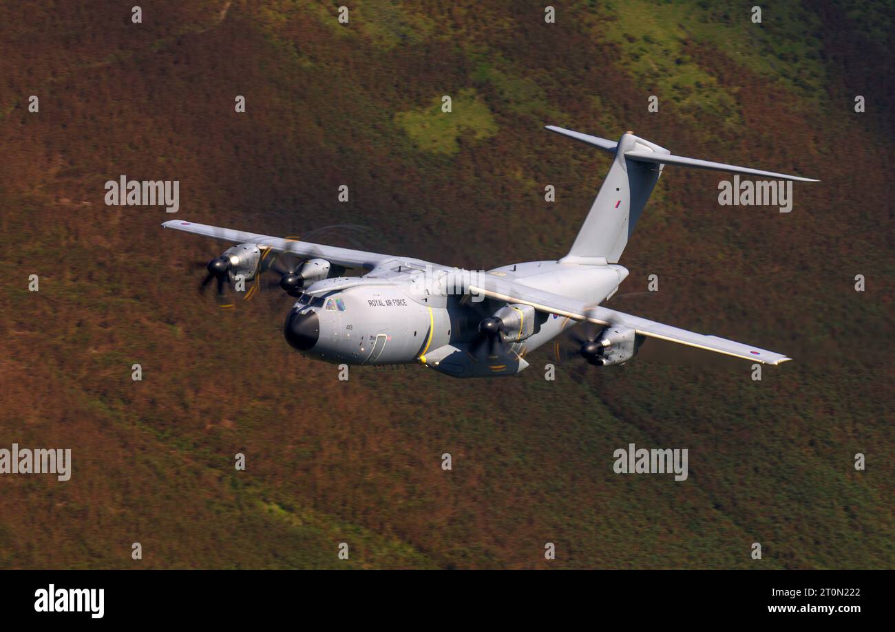 RAF Atlas C.1 (A400M) navigating through LFA7 in Wales on a low level ...