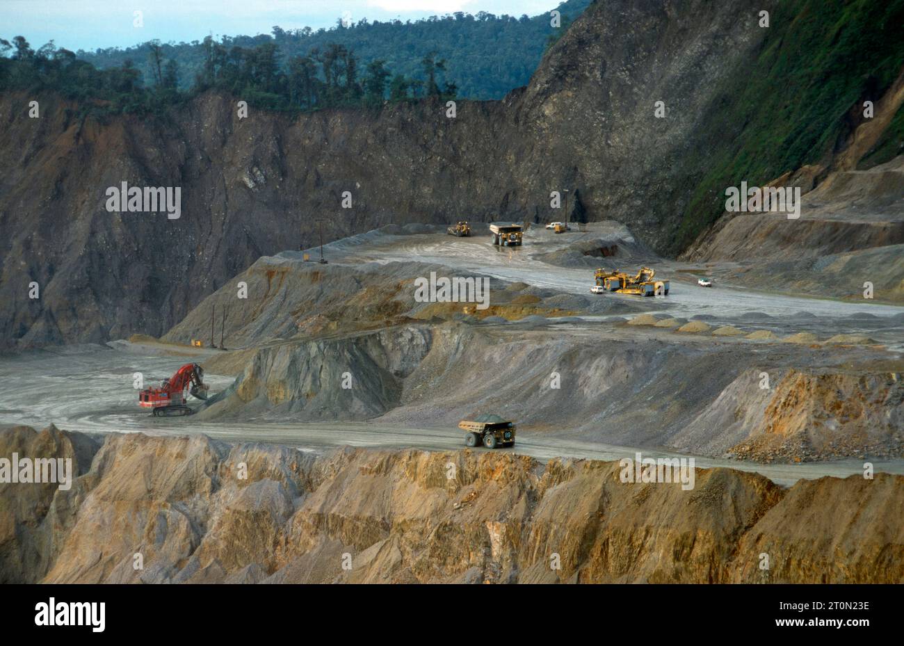 Papua New Guinea: Ok-Tedi Copper mine near Tabubil Stock Photo - Alamy