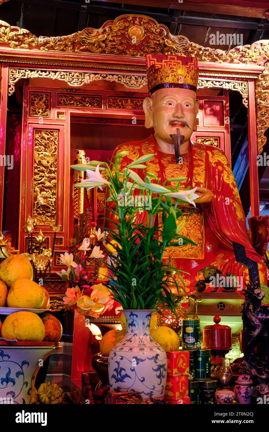 Hanoi, Vietnam. Temple of Literature, Van Mieu. Statue of Confucius ...